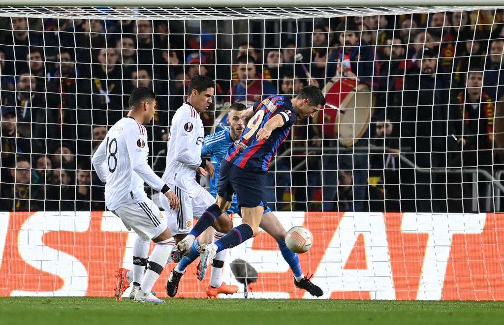 Maalijuhlaa toisella jaksolla! Barcelona ja Manchester United jättivät ...